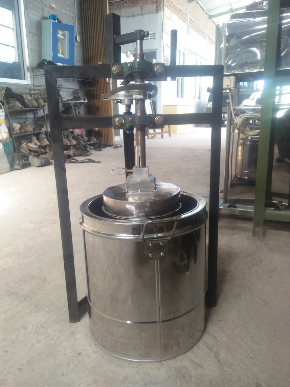 Alat Es Putar Manual | Bengkel Madanitec